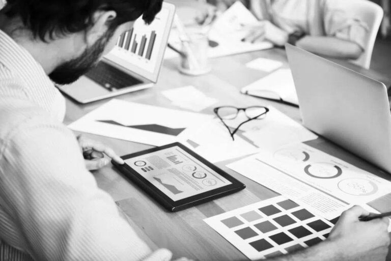 Negotiating Contracts as an Small Business Owner: 5 Steps - MBO Partners
